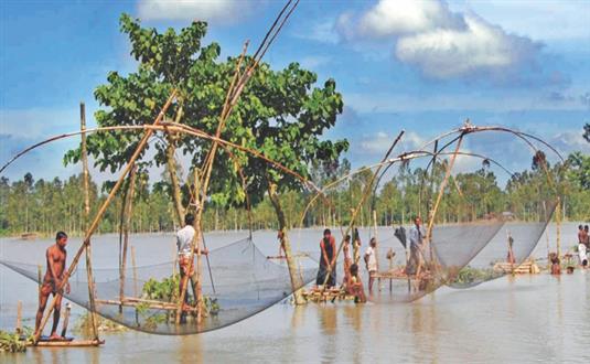 Houseboat stay at Guijan tour with Antilog Vacations at Assam North East