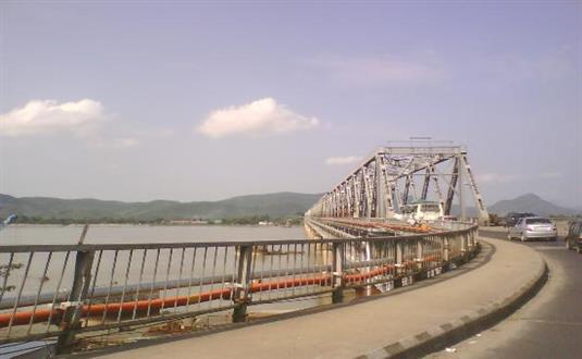 Saraighat Bridge tour with Antilog Vacations at Guwahati North East