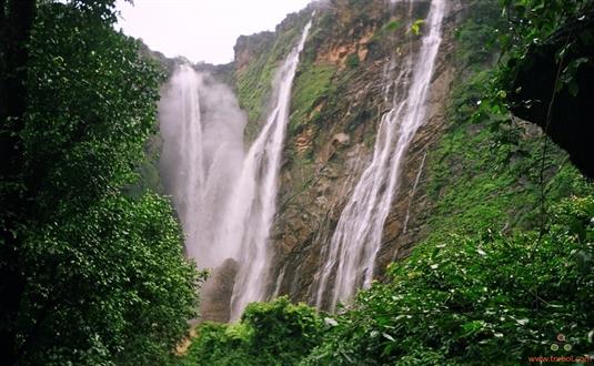 Manikyadhara Falls tour with Antilog Vacations at Chikmagalur South India