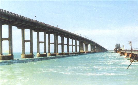Annai Indira Gandhi road bridge tour with Antilog Vacations at ...