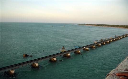Annai Indira Gandhi road bridge tour with Antilog Vacations at ...