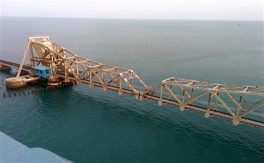 Annai Indira Gandhi road bridge tour with Antilog Vacations at ...