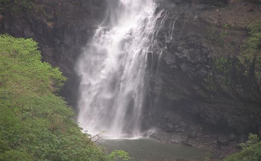 Kune Waterfalls tour with Antilog Vacations at Lonavala Western India