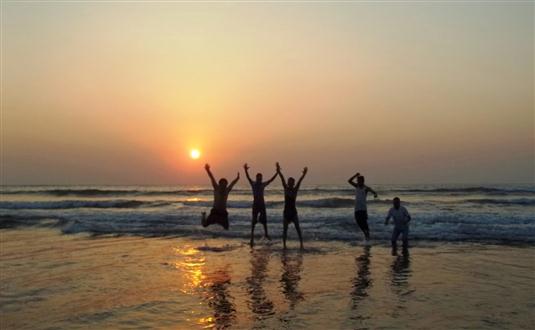 Bhatye Beach tour with Antilog Vacations at Ratnagiri Western India