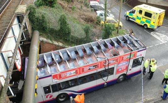 Cairns Hop-on Hop-off Bus Tour tour with Antilog Vacations at Cairns ...