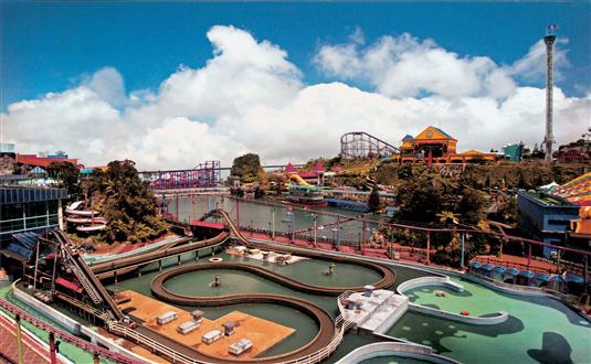 Genting outdoor theme park rides tour with Antilog Vacations at Genting ...